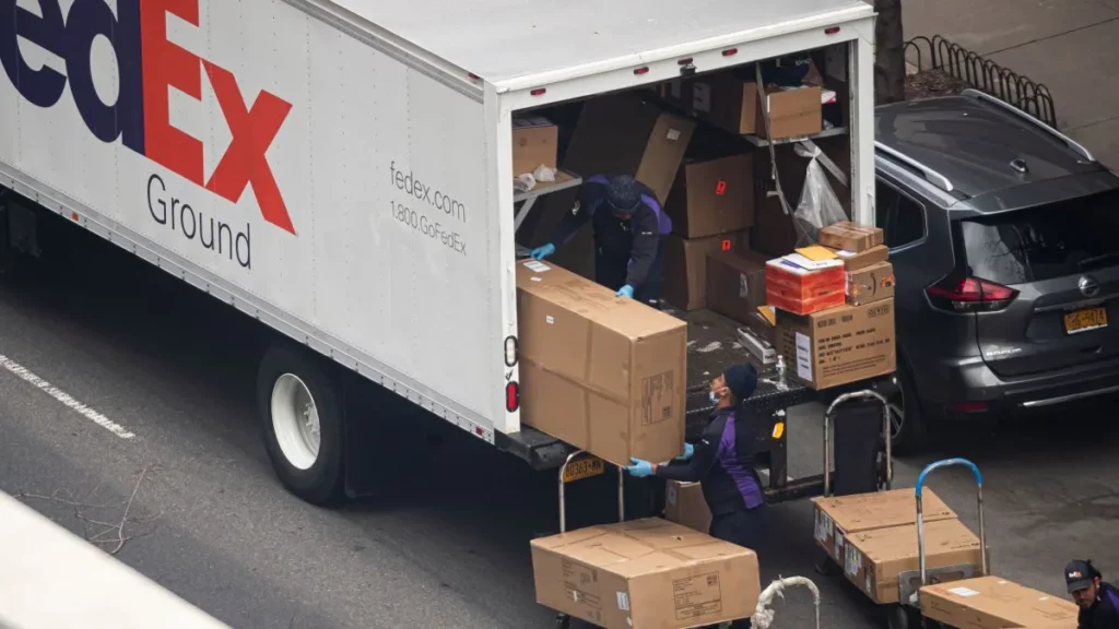 does-fedex-charge-by-size-or-weight-thatsmycornwall-delivery
